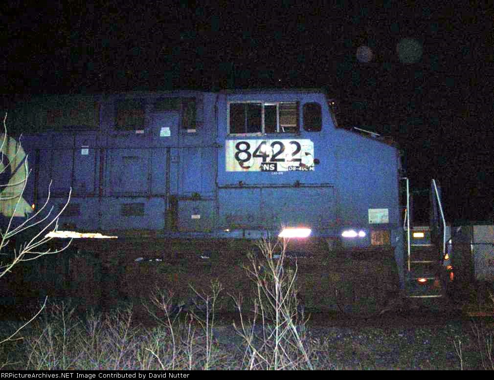 NS 8422
